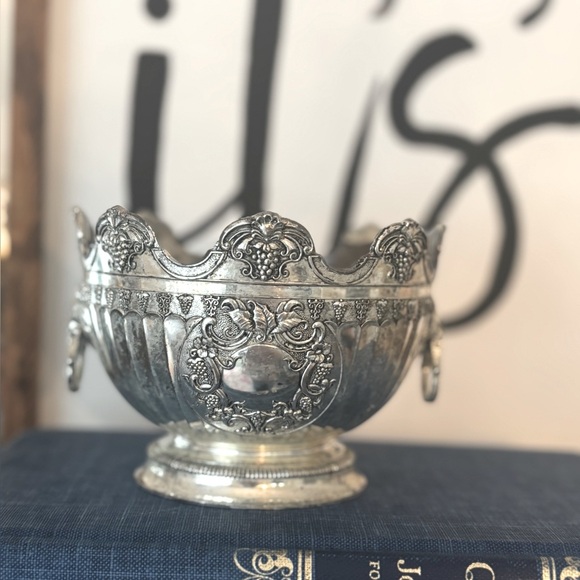 Vintage | Dining | Vintage Gothic Silver Plated Serving Compote Bowl ...